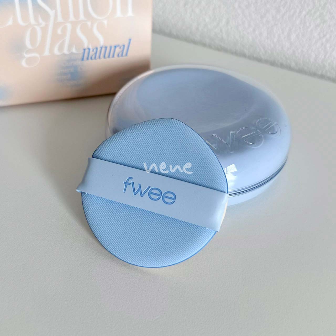 【レビュー】fwee(フィー)大人気クッションファンデがリニューアル！『クッションガラスナチュラル』を試してみた【間違いなく推せる】 - nene(ネネ)