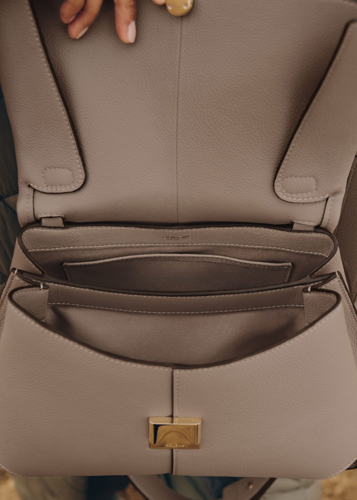 Polène(ポレーヌ)の新作バッグが発売。デイリーバッグを探している人は必見【新生活もおしゃれに行こう】 - nene(ネネ)