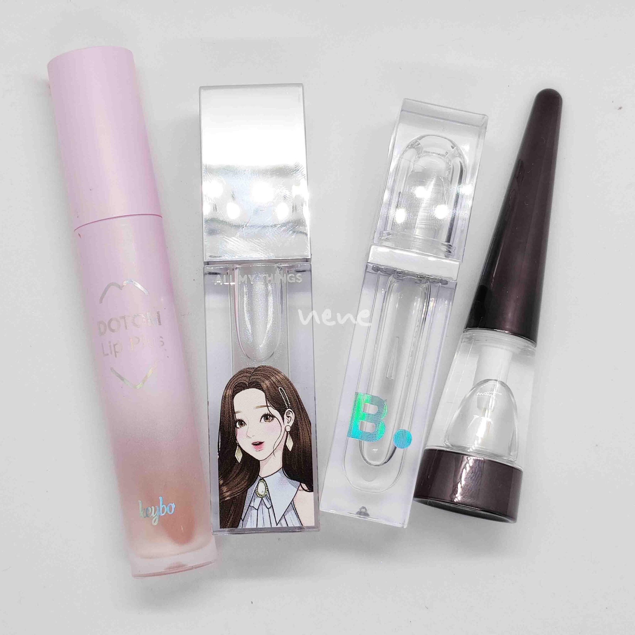 痛い！最強リッププランパーランキング？！VT/バニラコ/女神降臨/keybo（キボ）、デスソース【最後意味不明】 - nene(ネネ)