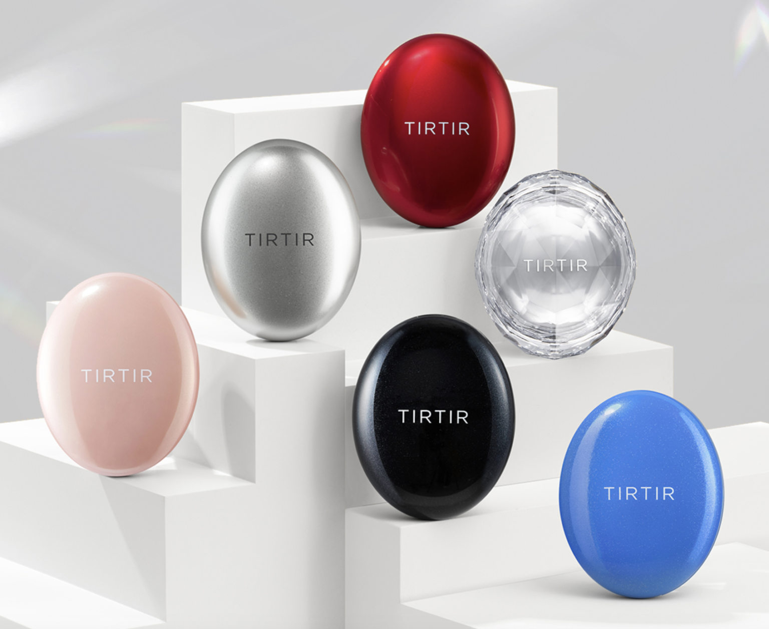 TIRTIR(ティルティル)のベージュ『TRTR(ティーアールティーアール)』クッションが出てるの知ってた？赤と比較してみた【レビュー】 - nene(ネネ)