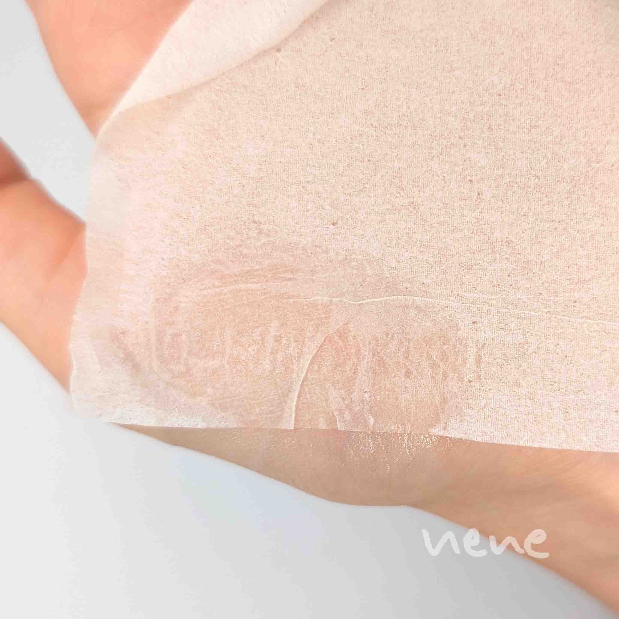 fwee(フィー)新作ジェリーポット、実際どうなの？ファンデの上から塗ったらこうなる。注目のシュガーパウダーも使ってみた【辛口評価】 - nene(ネネ)